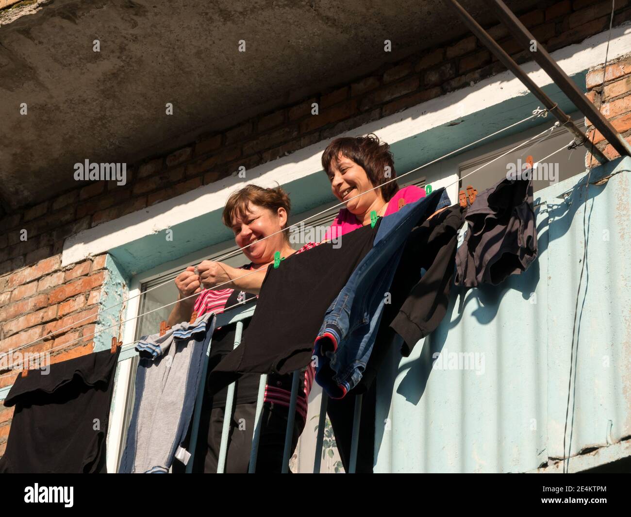 Wet clothes hi-res stock photography and images - Alamy