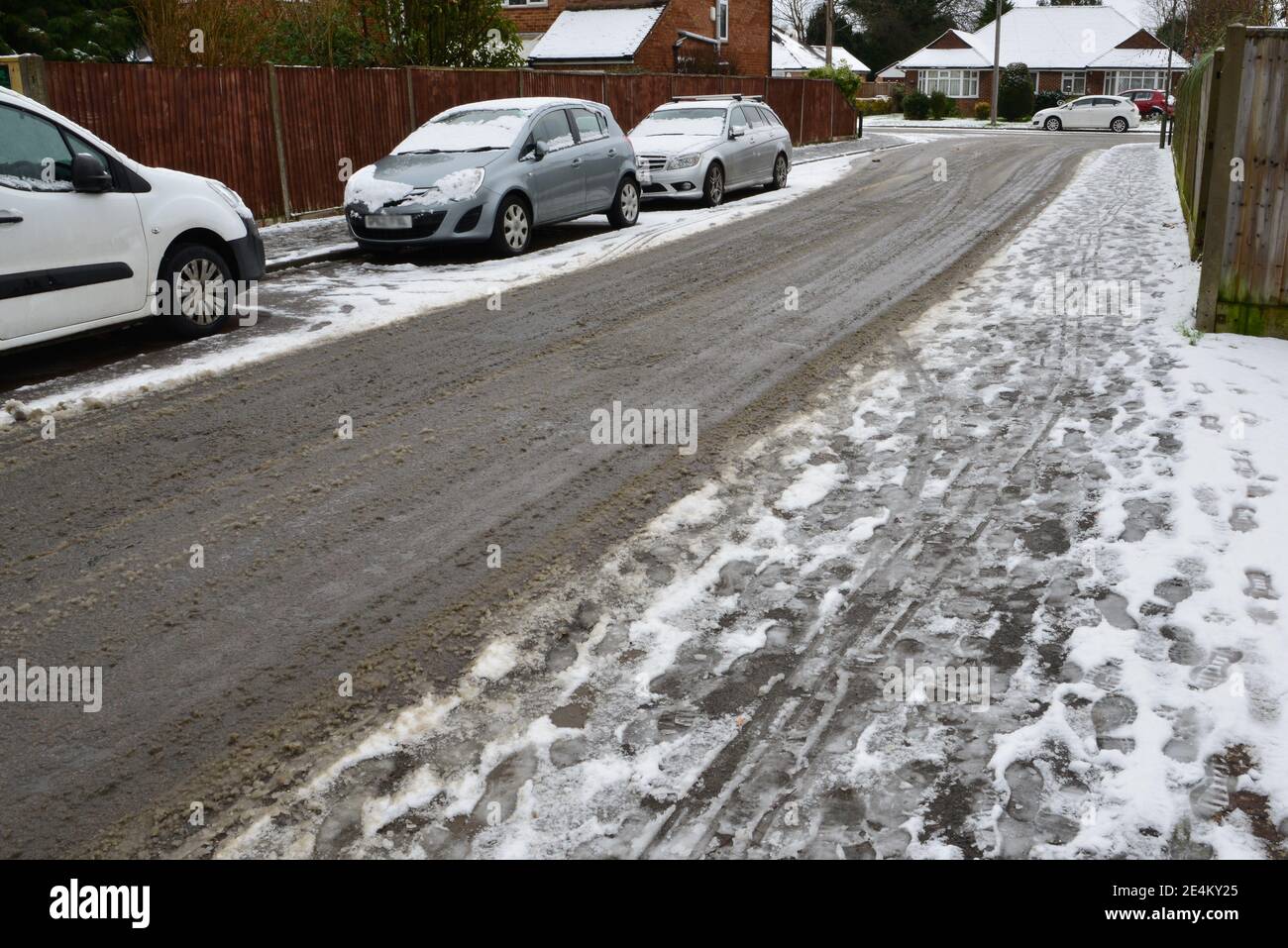 Road covered dirty snow slush hi-res stock photography and images - Alamy