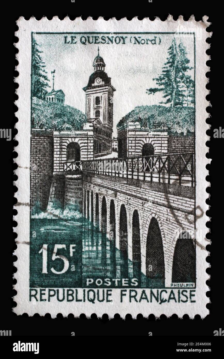 France postage stamp architecture hi-res stock photography and images ...