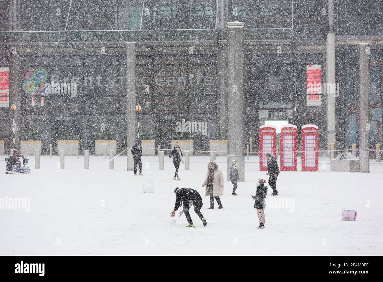 UK Weather, Wembley Park, UK. 24th January 2021.Wembley Park residents ...