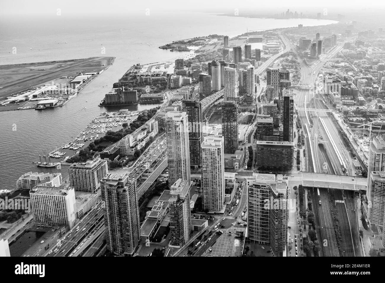 City from up above Black and White Stock Photos & Images - Alamy