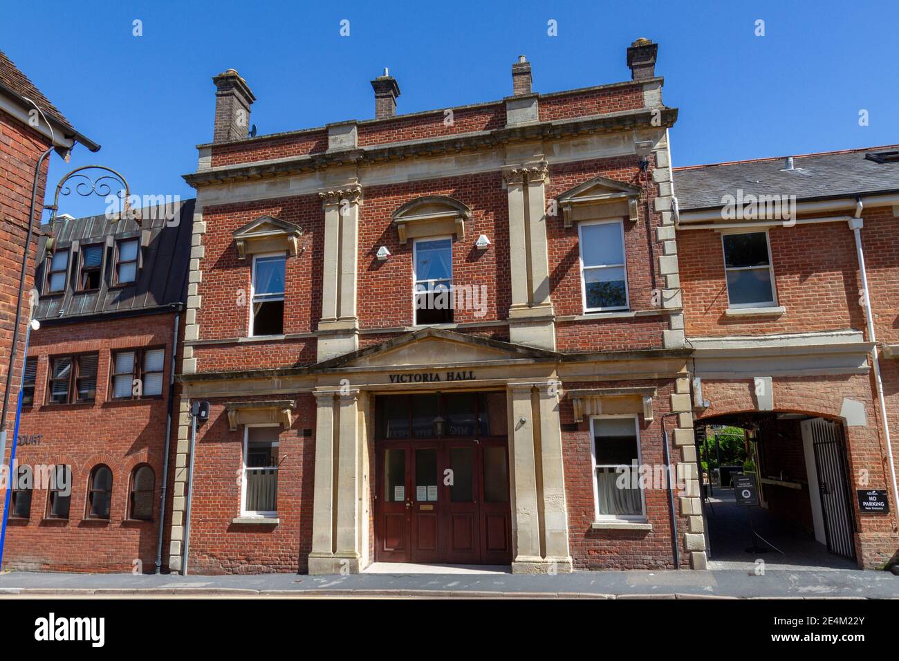 Victoria hall hi-res stock photography and images - Alamy