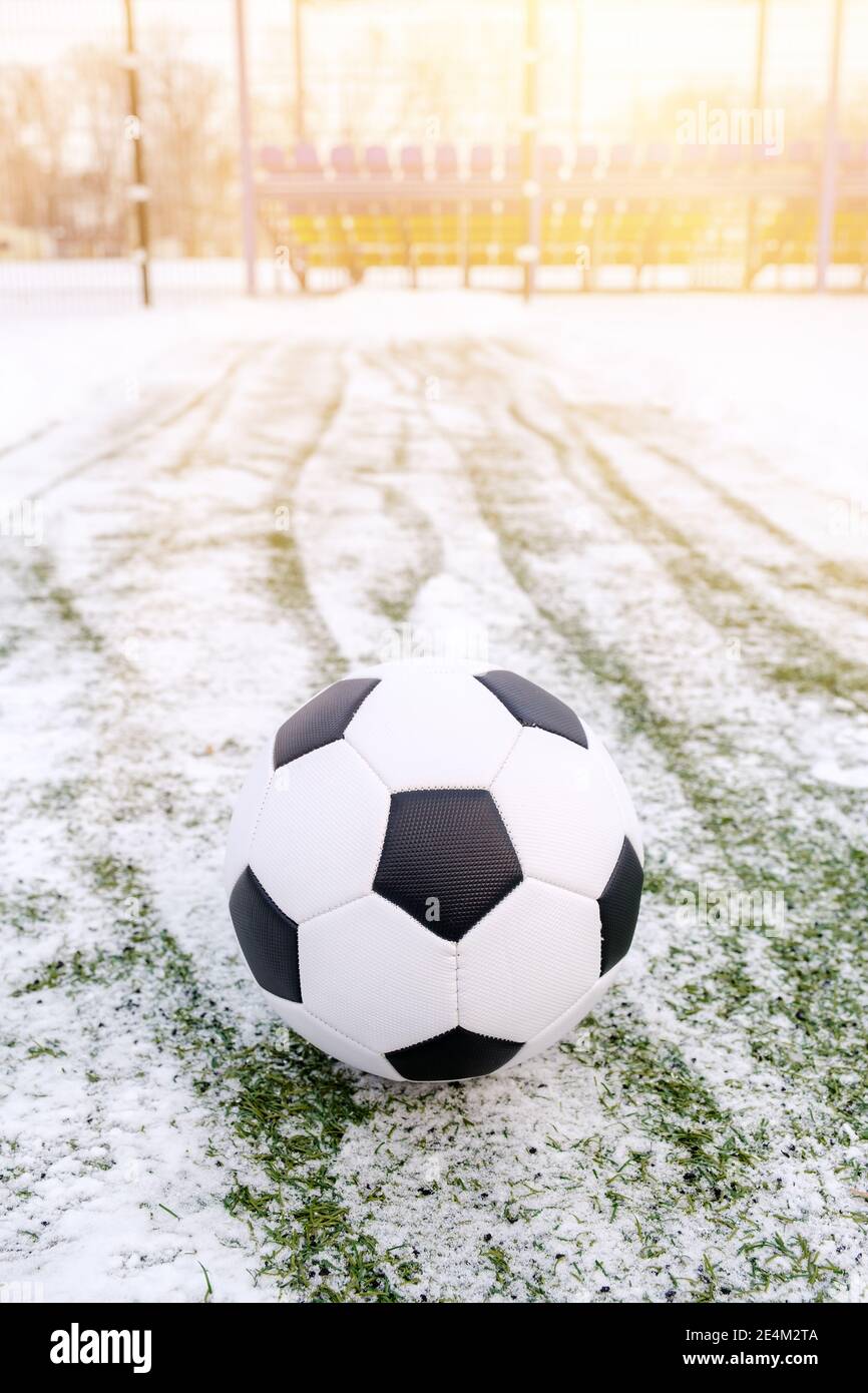 Ball, winter, sunny, soccer hi-res stock photography and images - Alamy