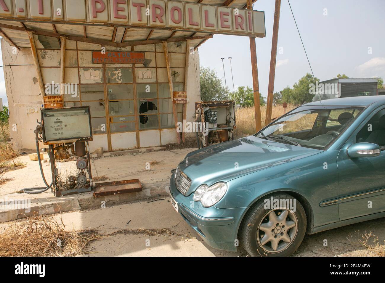 Oil and gas in cyprus hi-res stock photography and images - Alamy