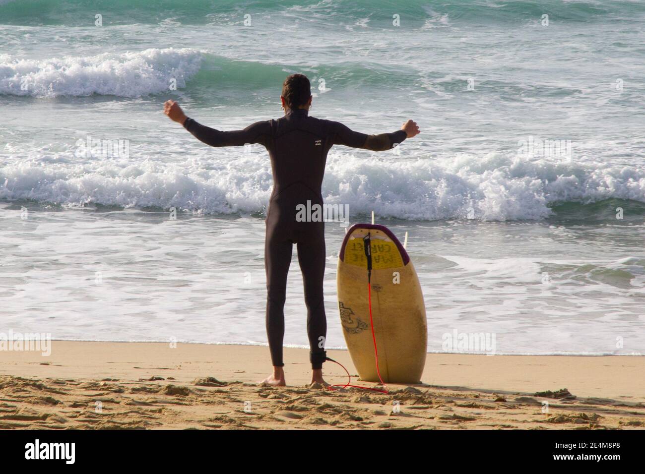 Prepare to surf hi-res stock photography and images - Alamy