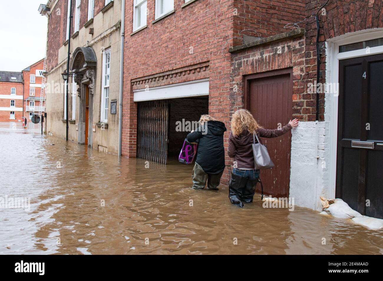 Walk through floodwater hi-res stock photography and images - Alamy