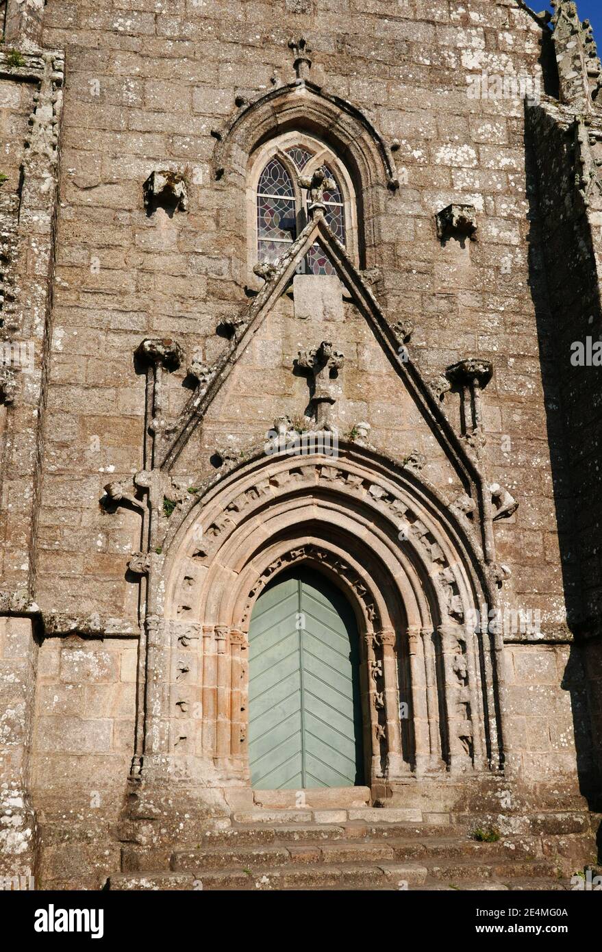 Locronan, Penity chapel in St Ronan church in old village, Finistere ...