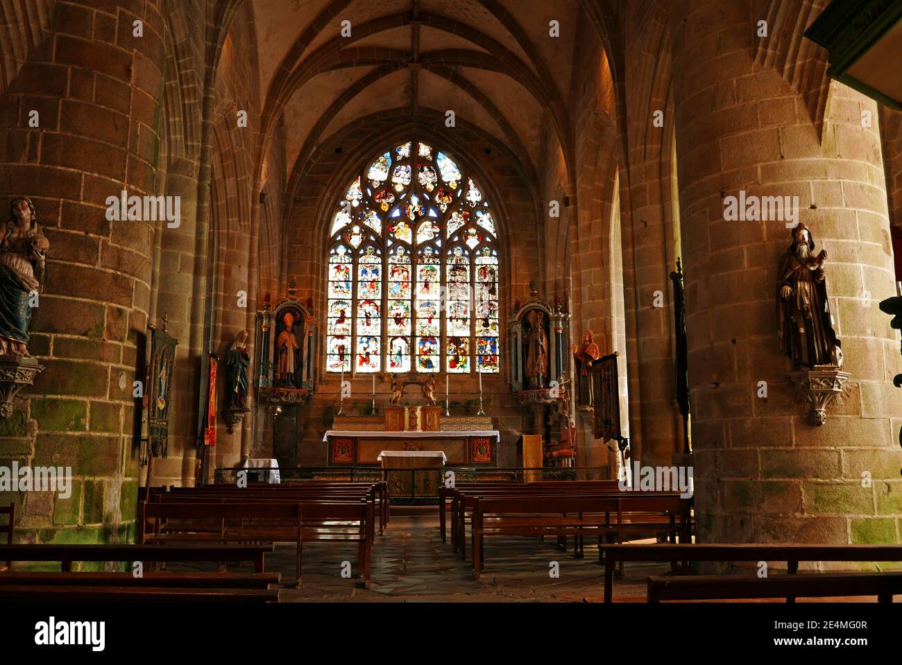 Locronan, St Ronan church in old village, Finistere, Bretagne, Brittany ...