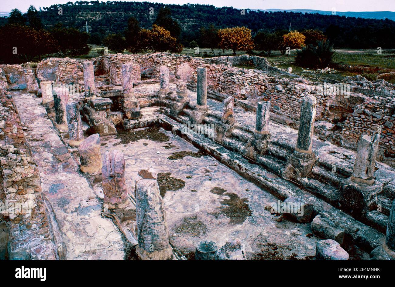 Oust houses hi-res stock photography and images - Alamy