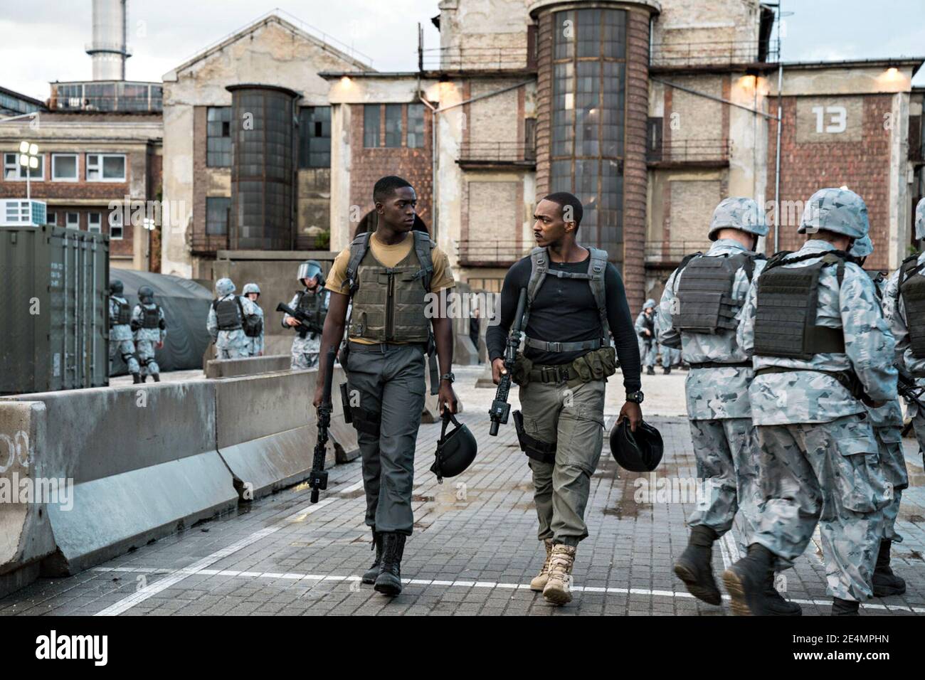 Emily beecham hi-res stock photography and images - Alamy