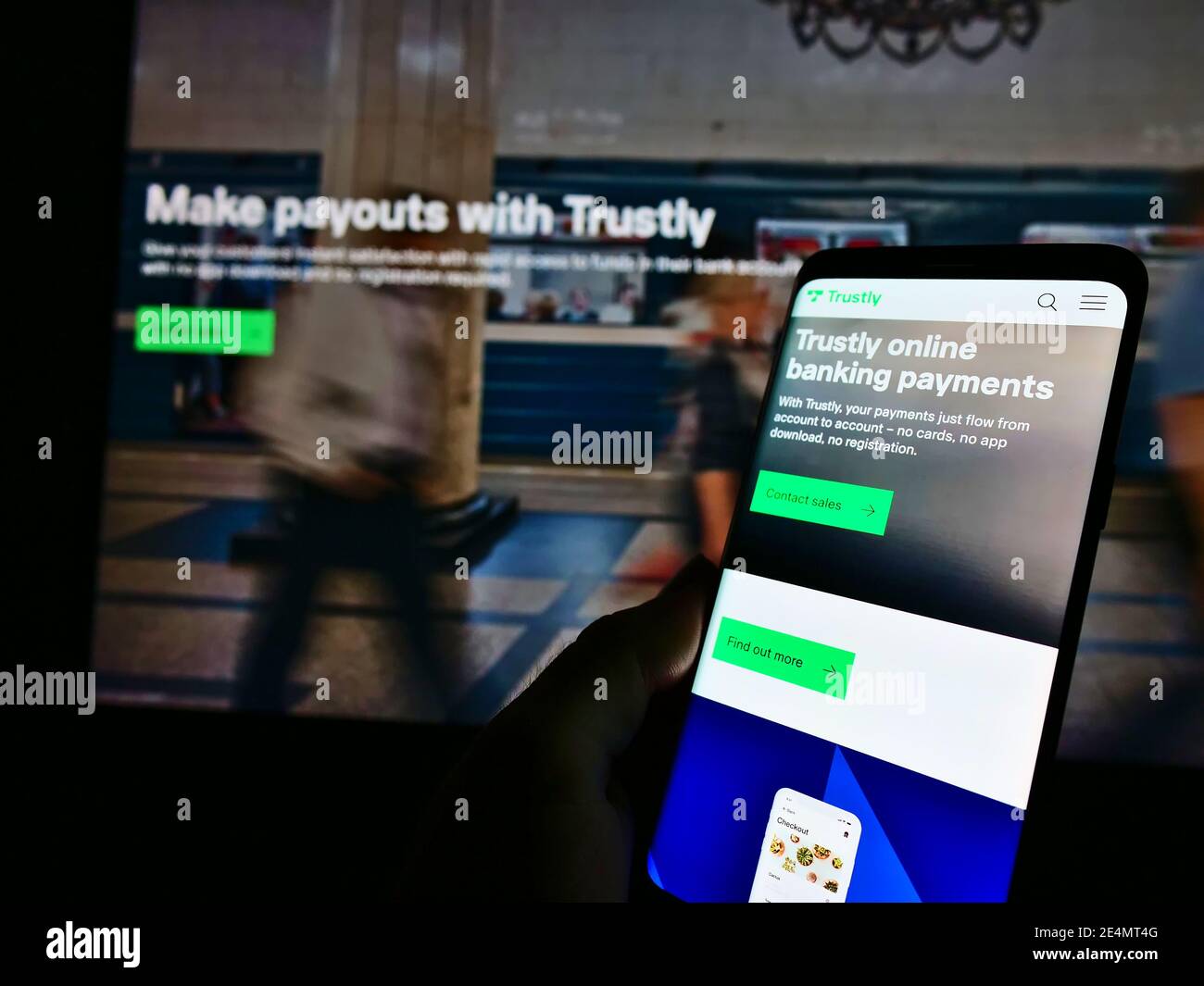 Trustly logo hi-res stock photography and images - Alamy