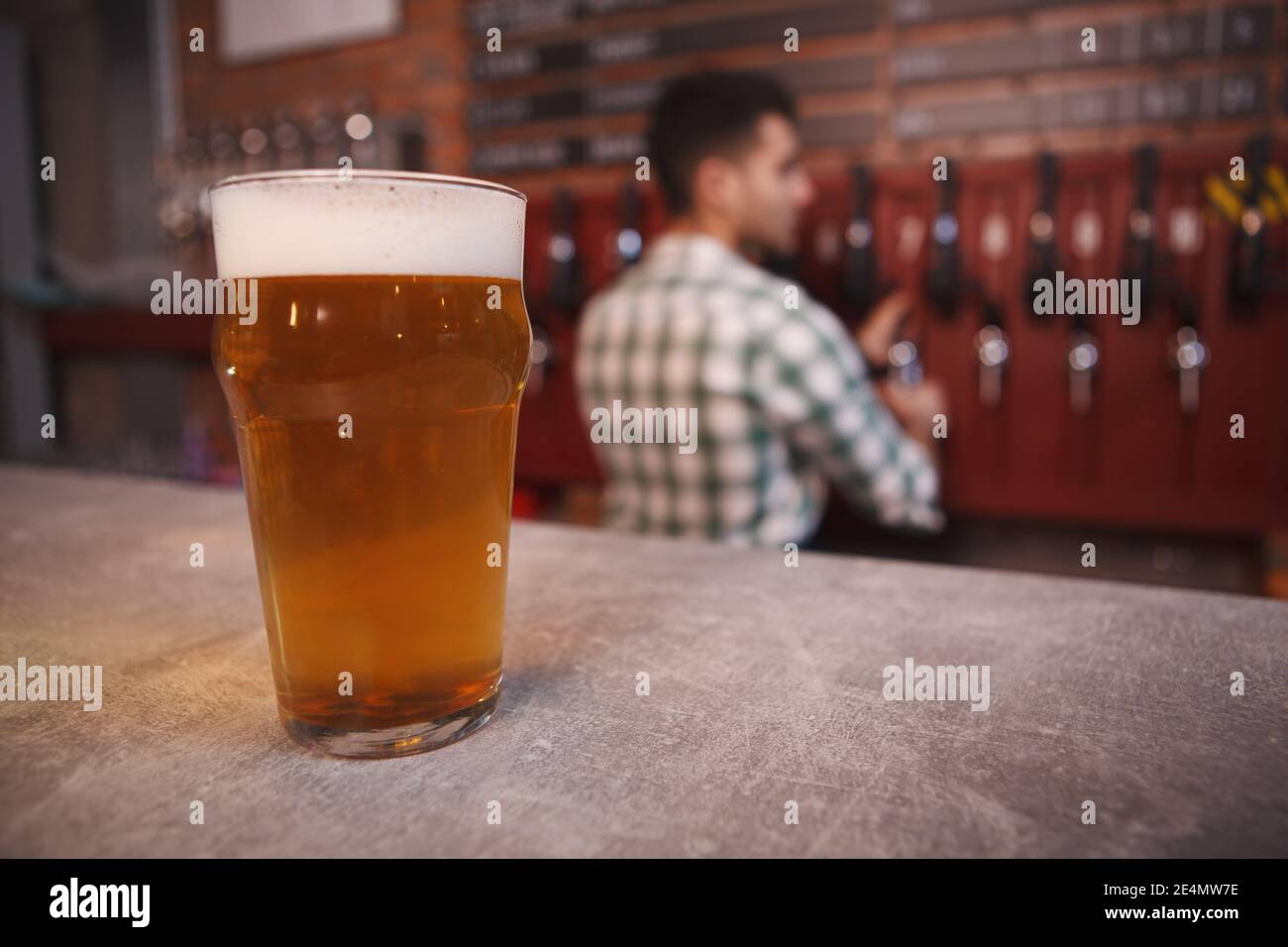 Counter bar full delicious alcoholic hi-res stock photography and ...