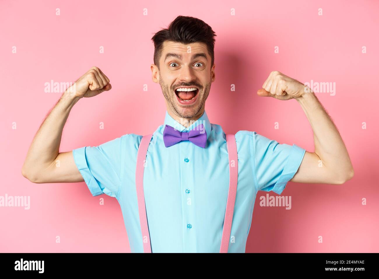 Show off man and muscles hi-res stock photography and images - Alamy