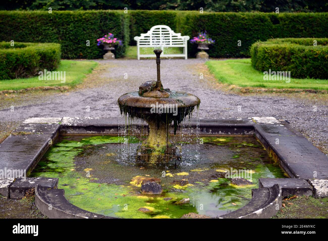 Formal Garden Fountain 46 Joyful And Beautiful Backyard And Garden