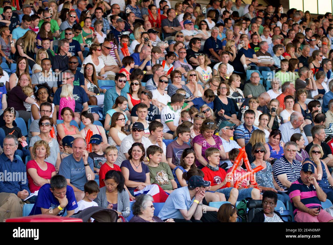 London olympics stadium crowds hi-res stock photography and images - Alamy