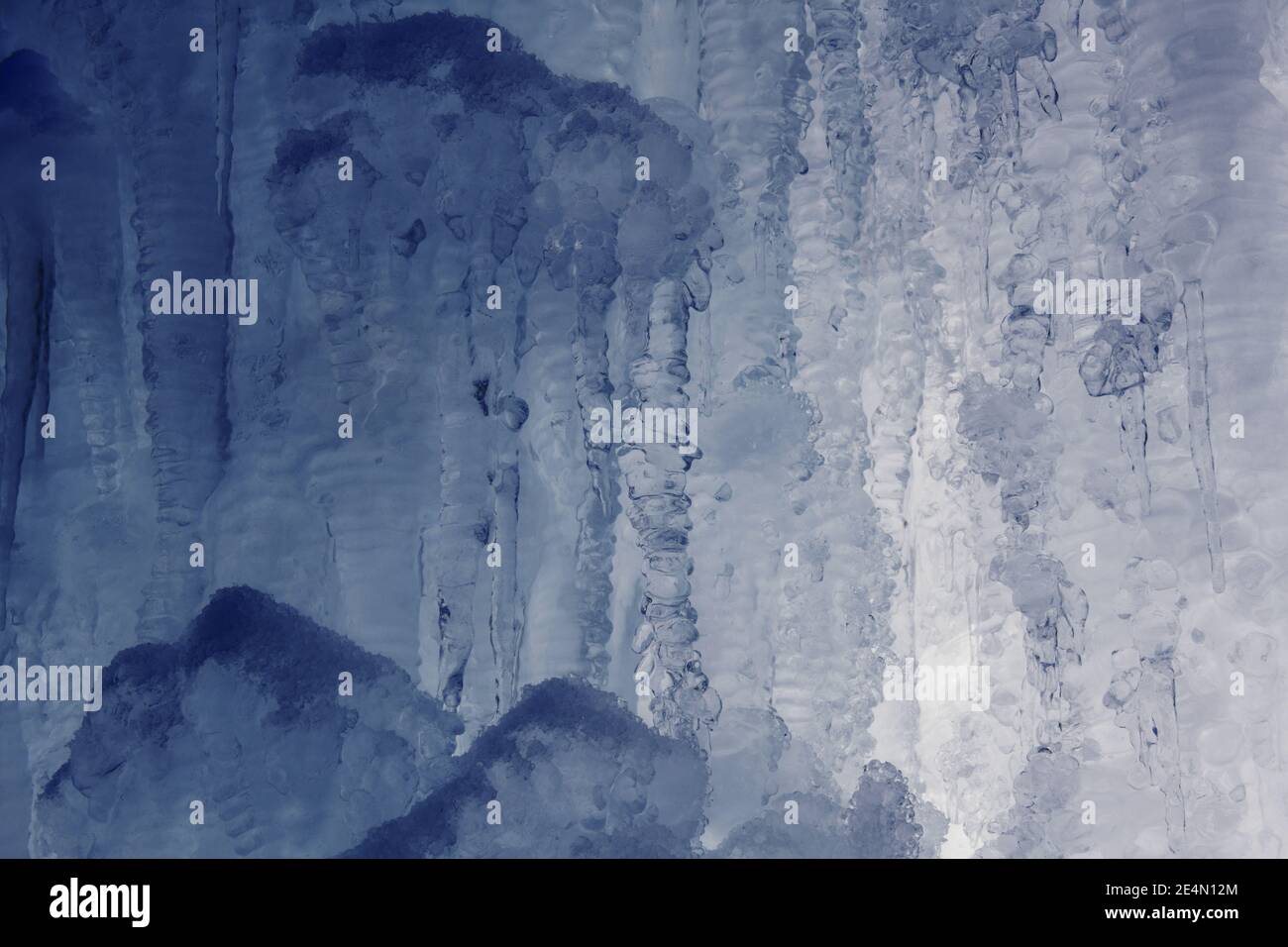 Many large sharp icicles hi-res stock photography and images - Alamy