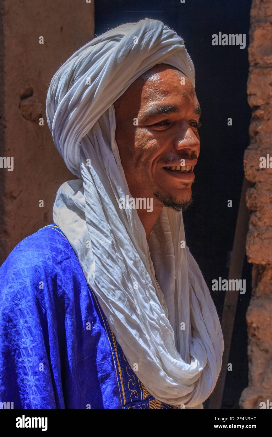 Djellaba berber hi-res stock photography and images - Alamy