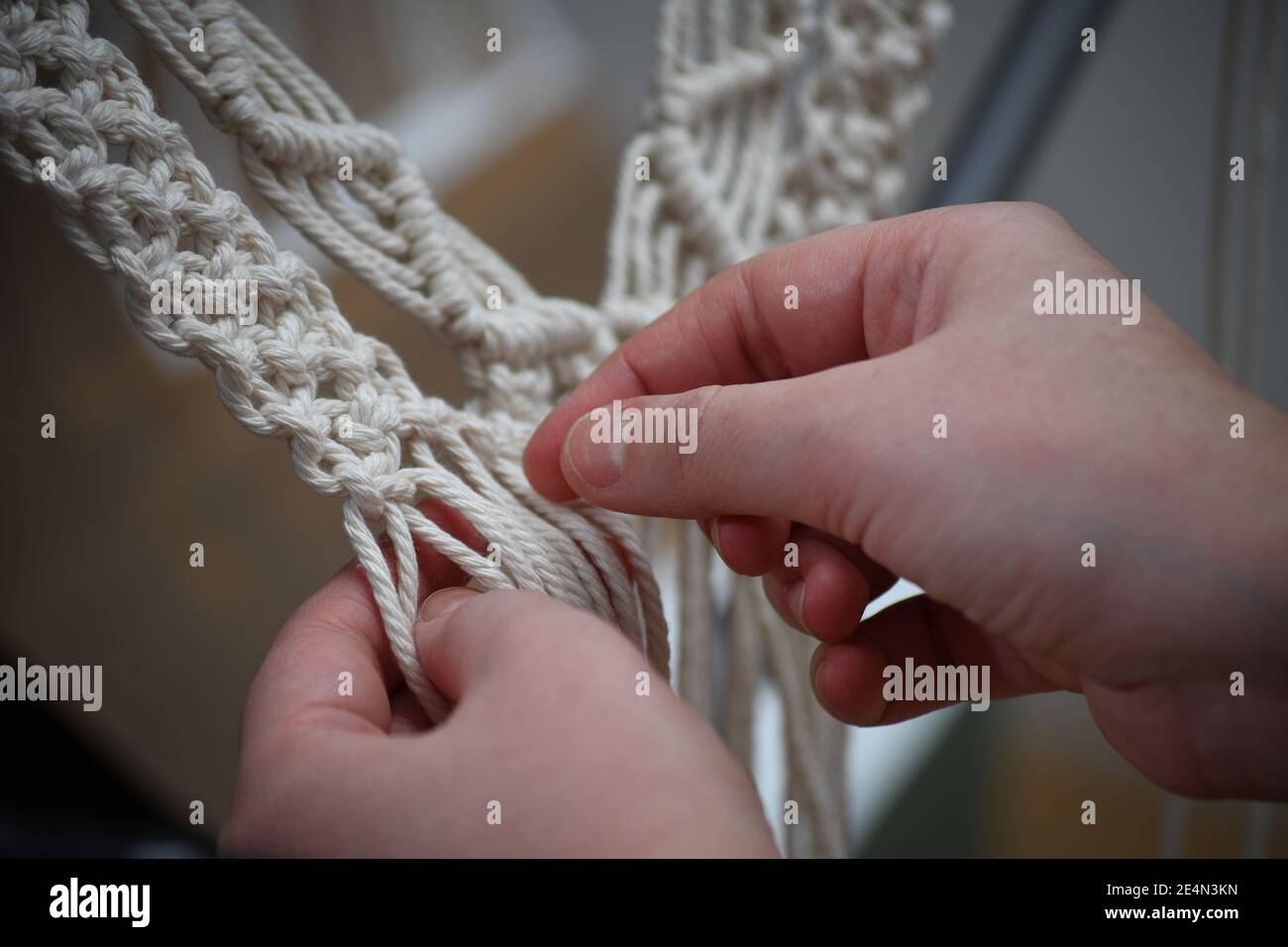 Macrame hands hi-res stock photography and images - Alamy