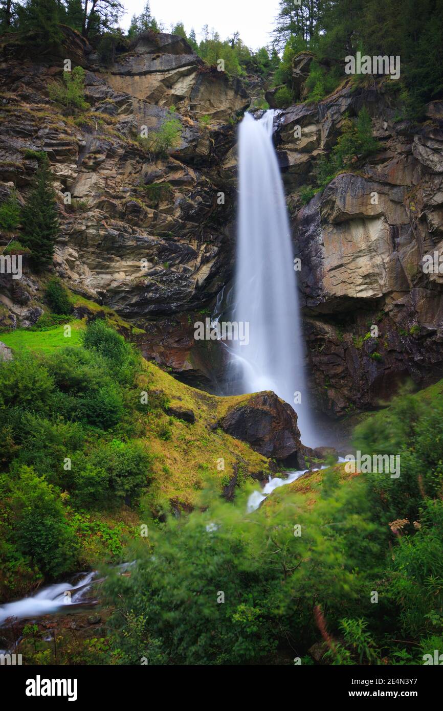 Fellbachfall long exposure waterfall shot in the swiss alps switzerland ...