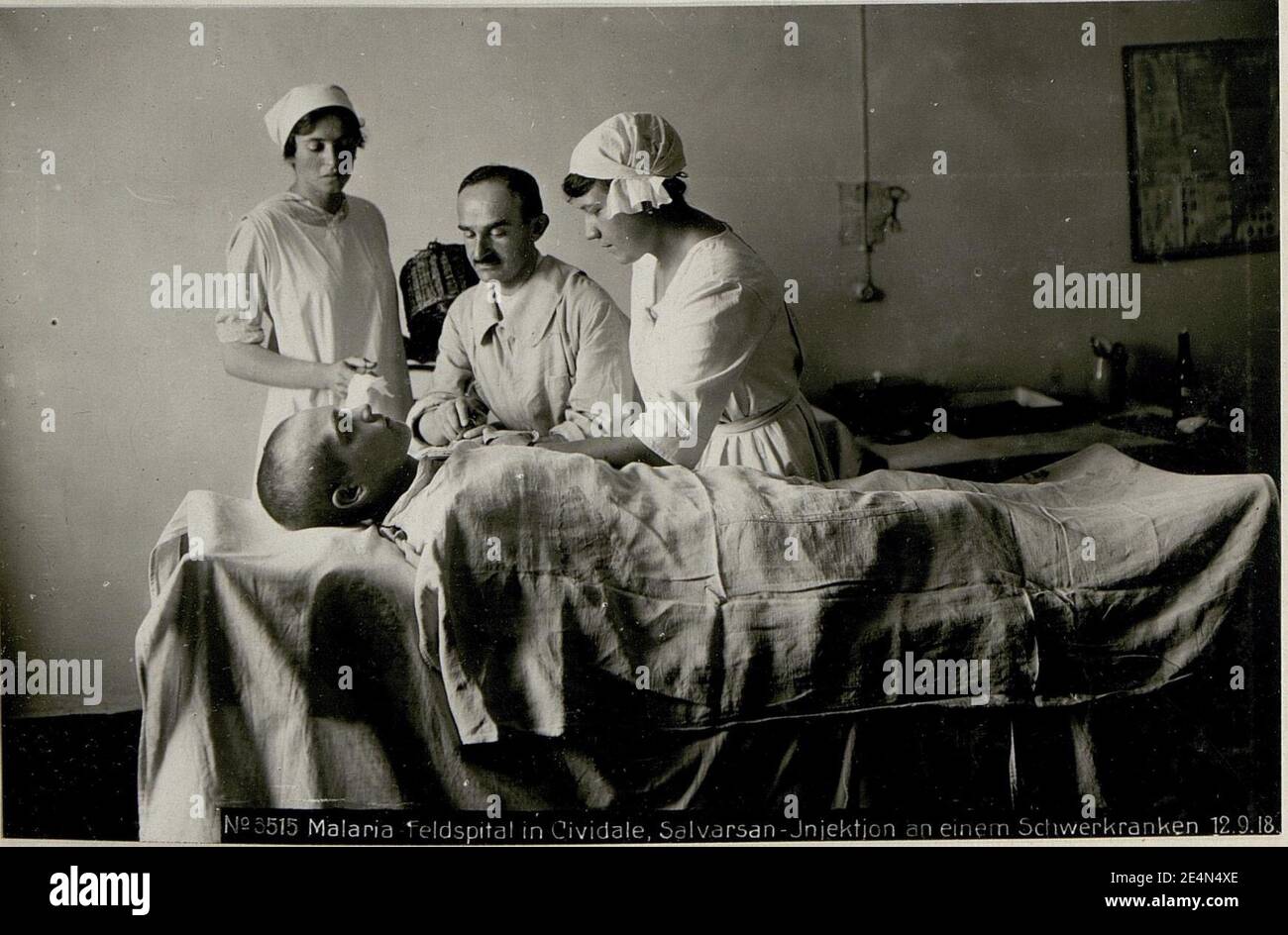 Malaria-Feldspital in Cividale, Salvarsan-Injektion an einem ...