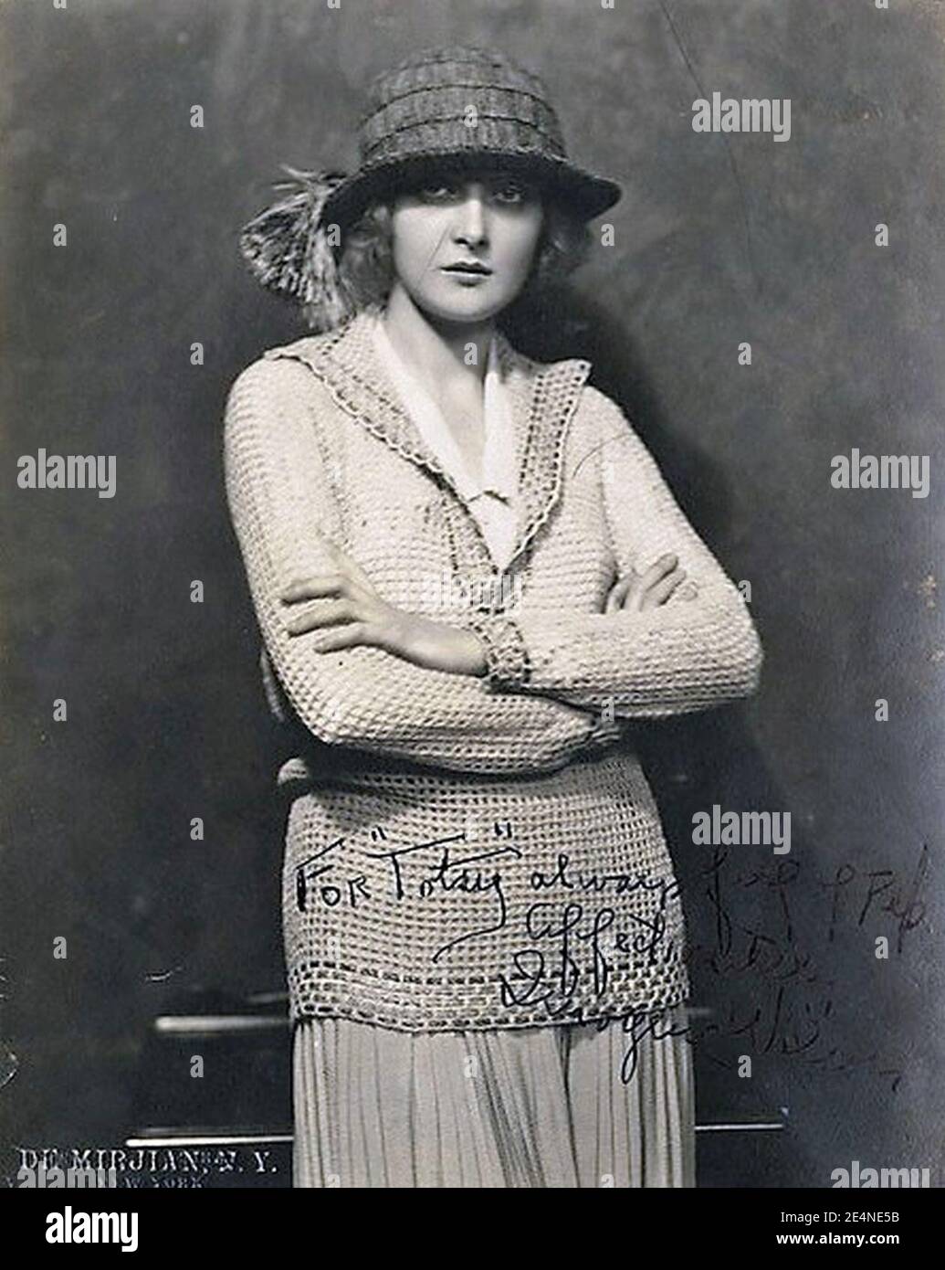 Mary nolan hi-res stock photography and images - Alamy