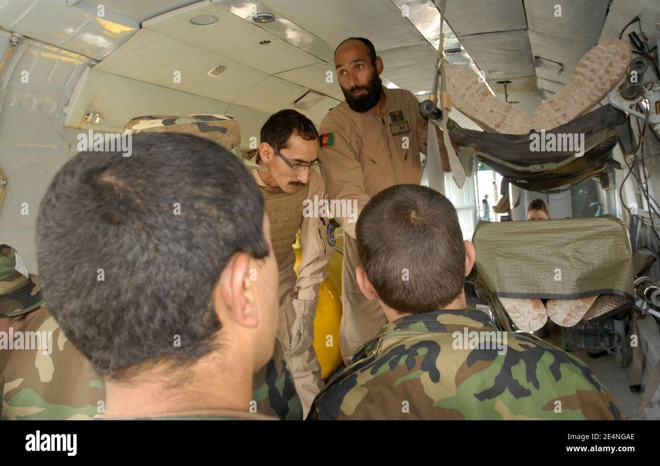 Medevac training hi-res stock photography and images - Alamy