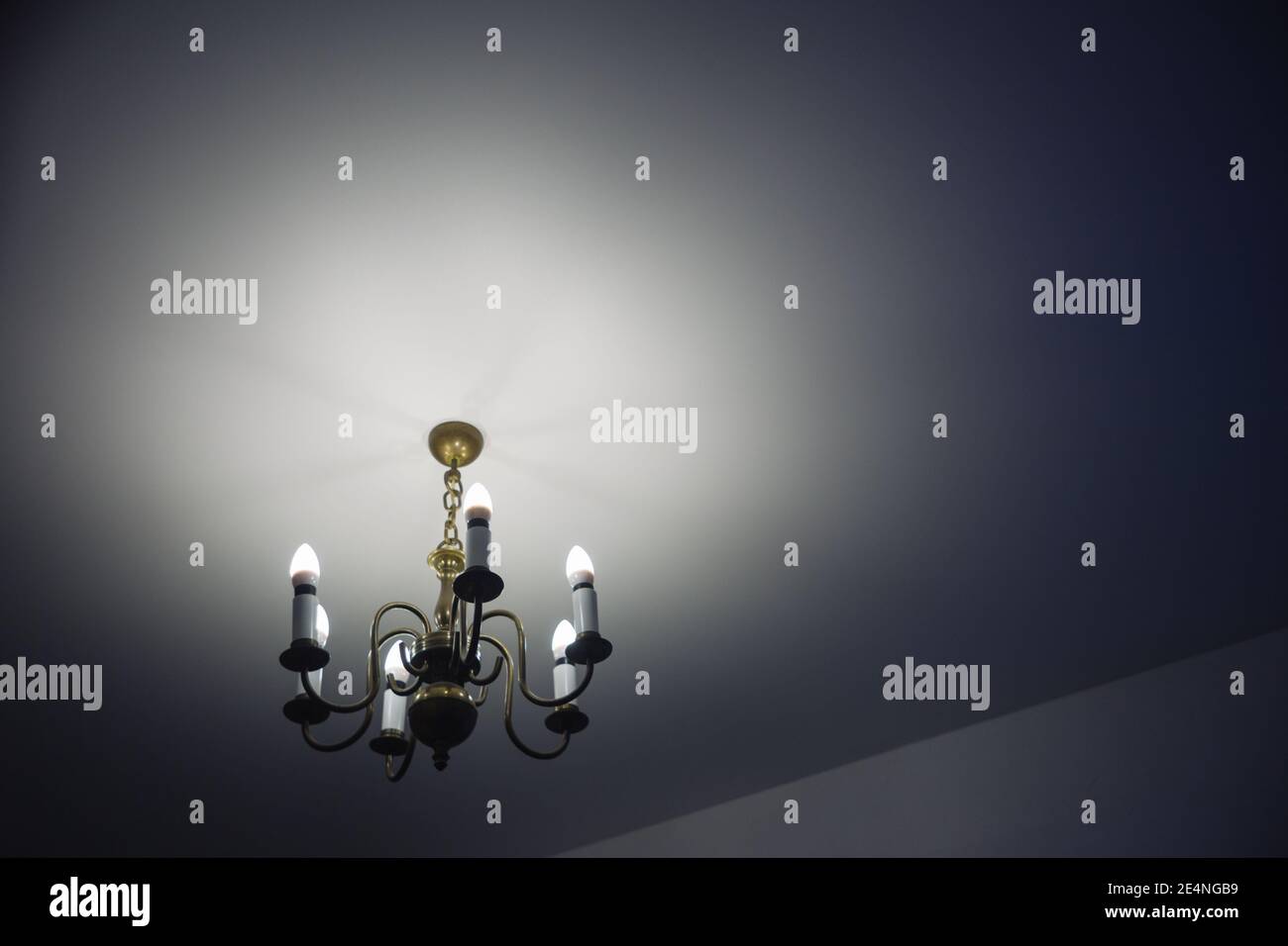 Old lamp with LED bulbs on white ceiling Stock Photo - Alamy