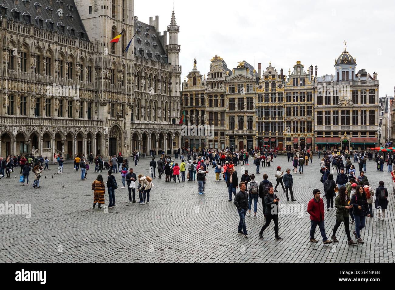 Grand square hi-res stock photography and images - Alamy