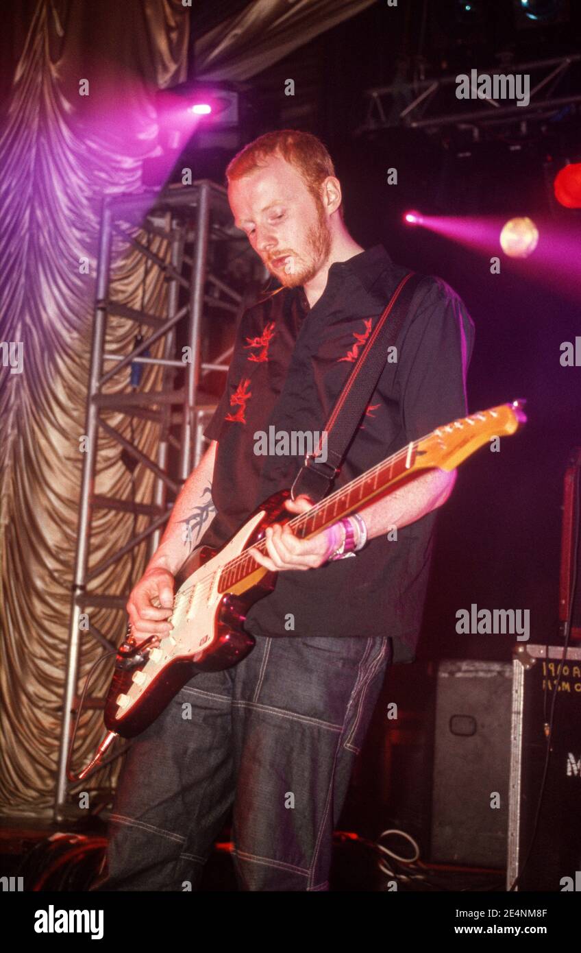Arab strap 2000 hi-res stock photography and images - Alamy