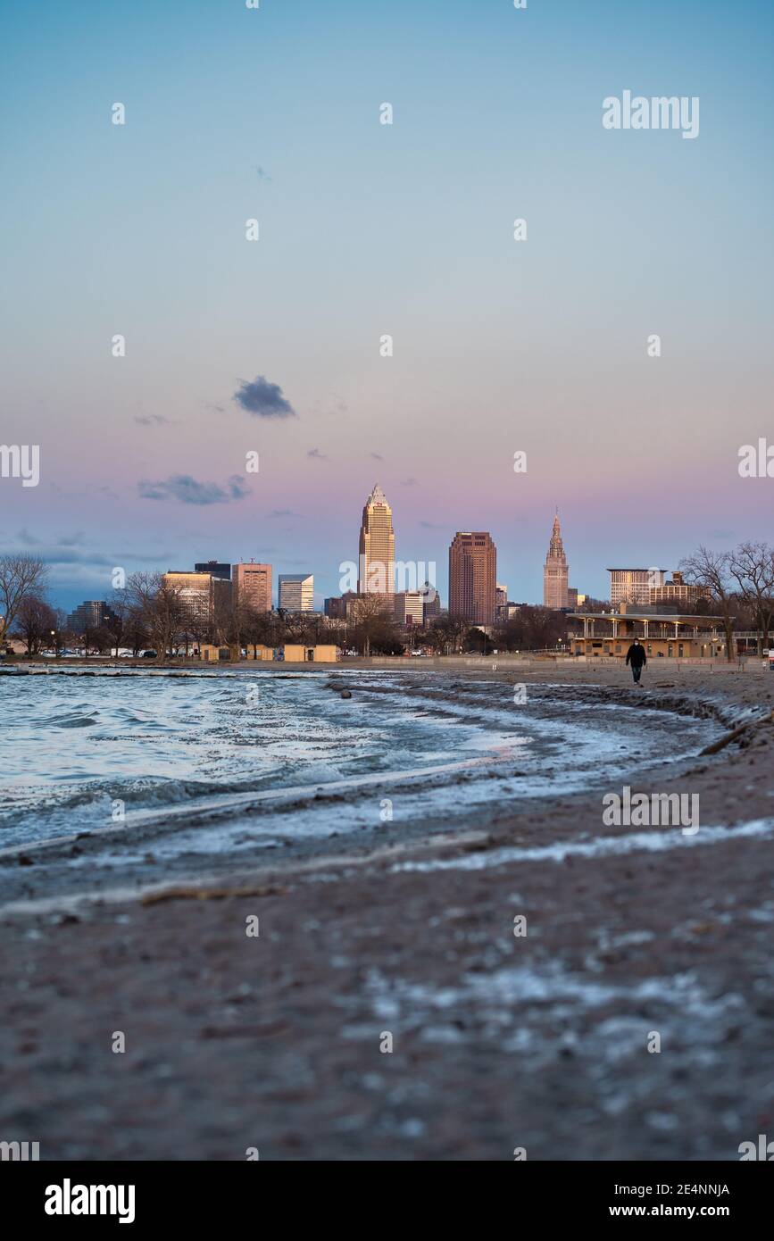 Cleveland metroparks beach hi-res stock photography and images - Alamy