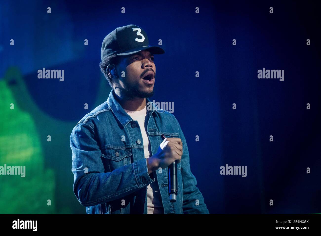 Kanye west jesus is king hi-res stock photography and images - Alamy