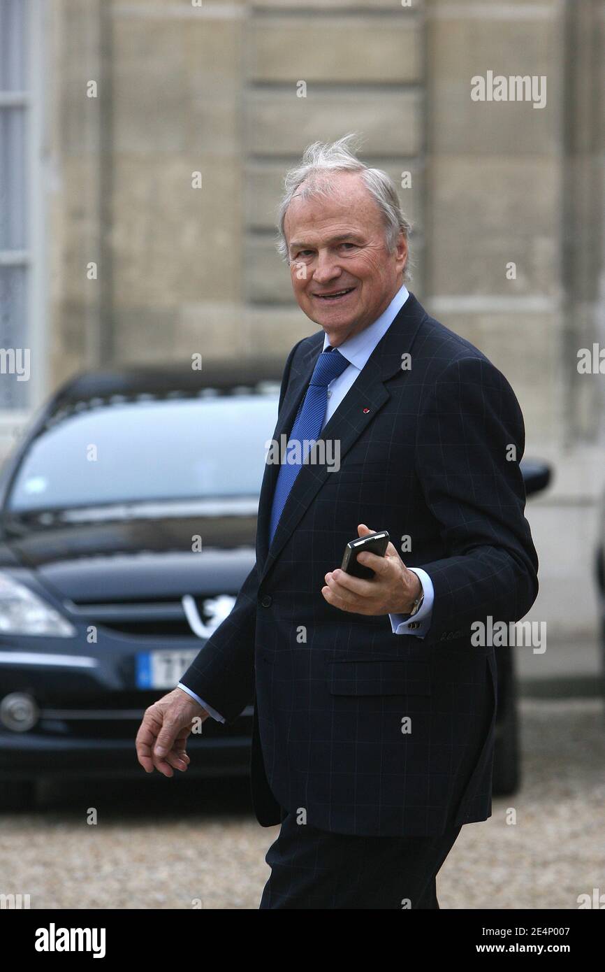 Claude bebear hi-res stock photography and images - Alamy