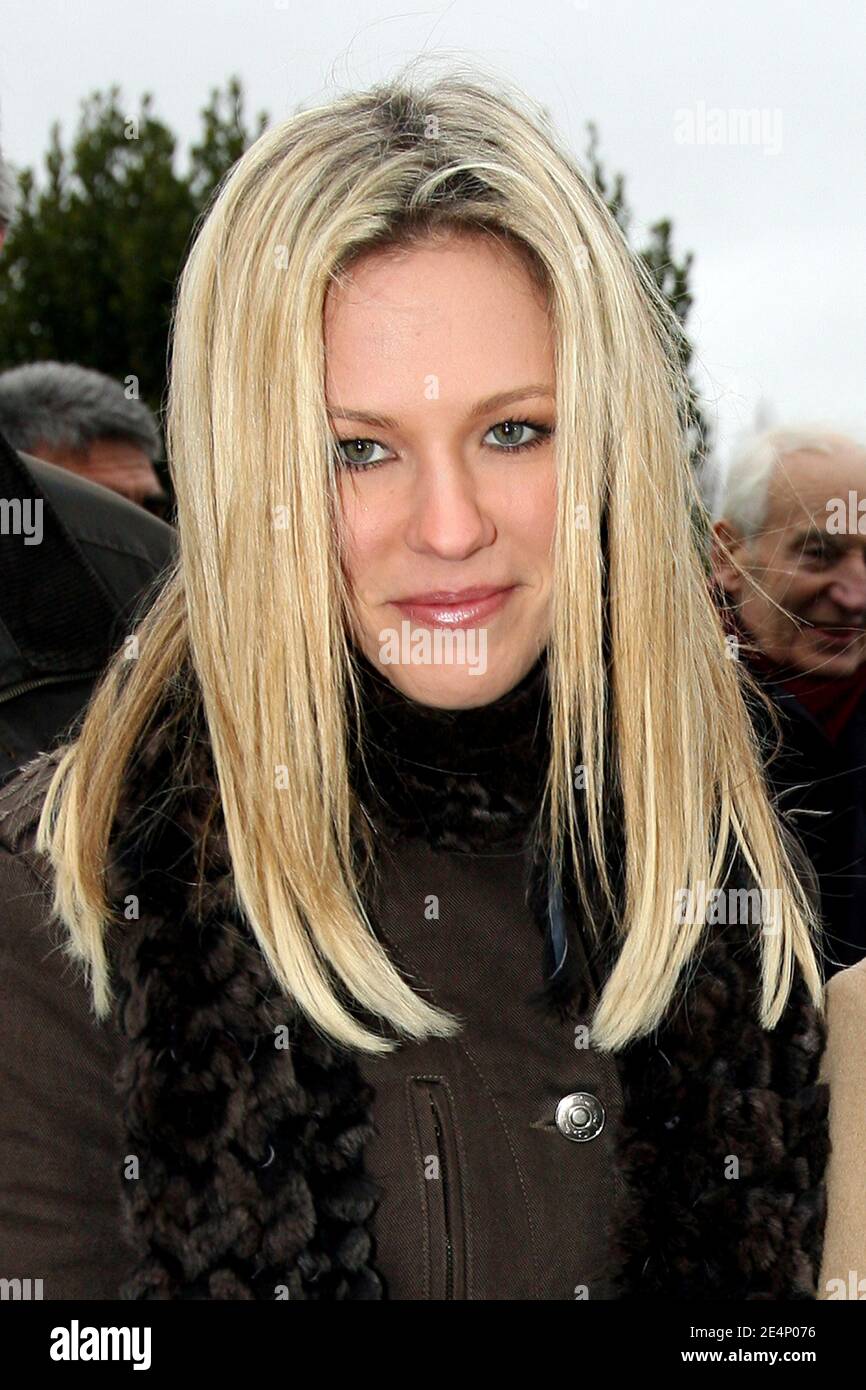 Saint fargeau ponthierry hi-res stock photography and images - Alamy