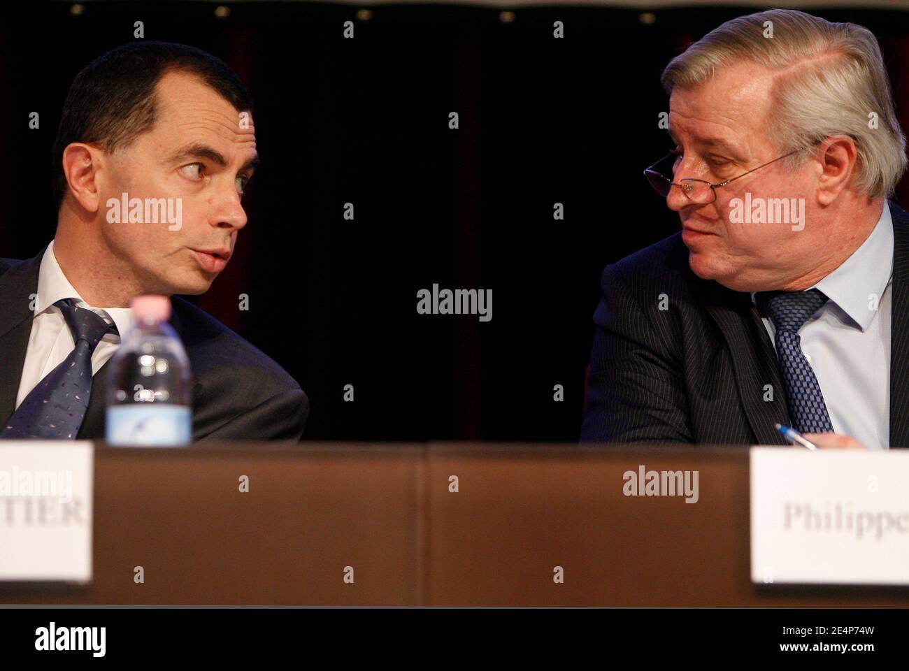 Jean mustier hi-res stock photography and images - Alamy