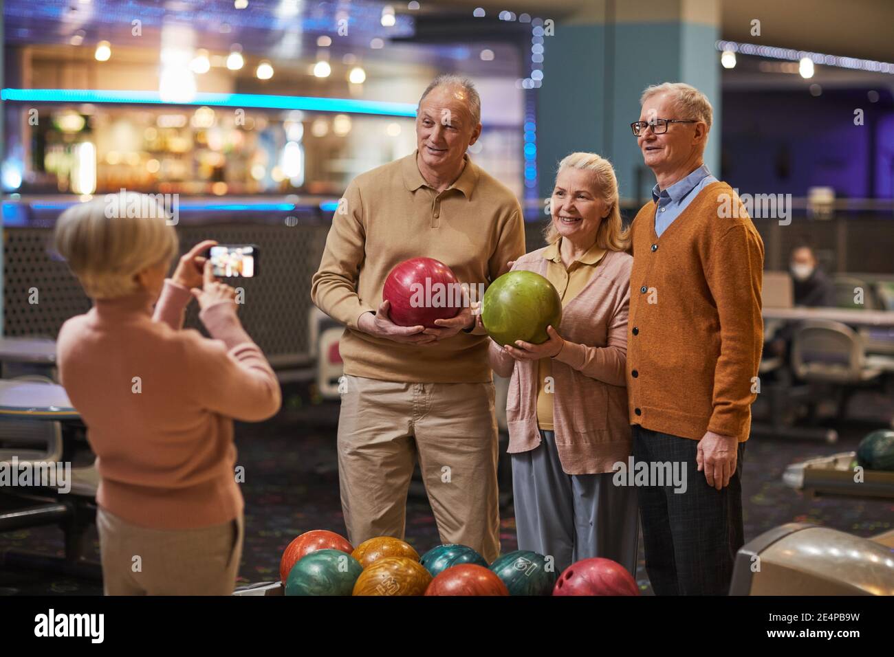 Old people bowling hi-res stock photography and images - Alamy
