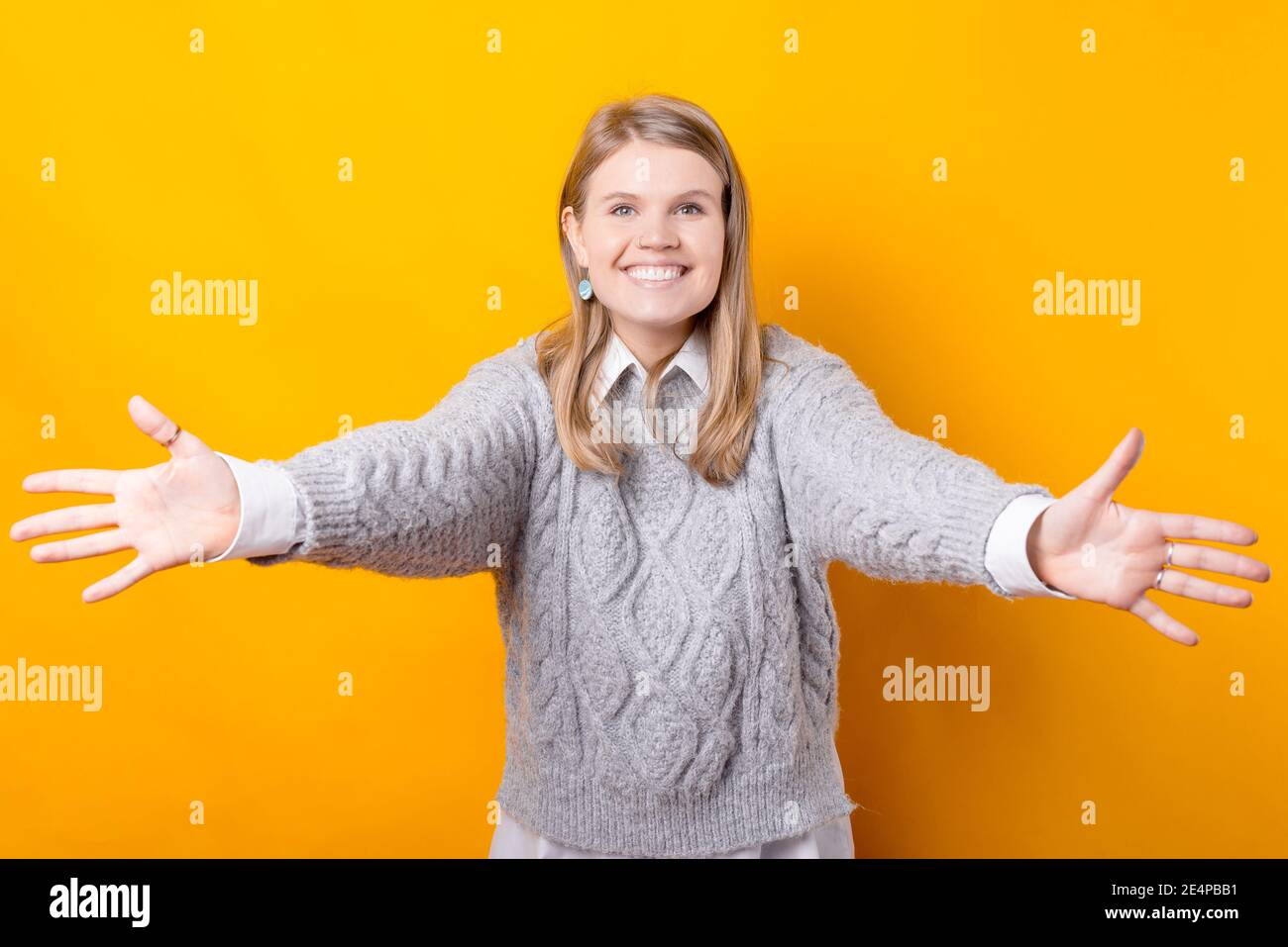 Gesture hotel reception hi-res stock photography and images - Alamy