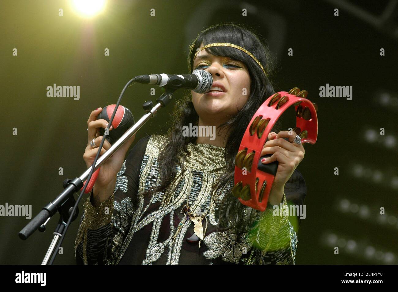 Singer Natasha Khan from the british band Bat For Lashes performs live ...