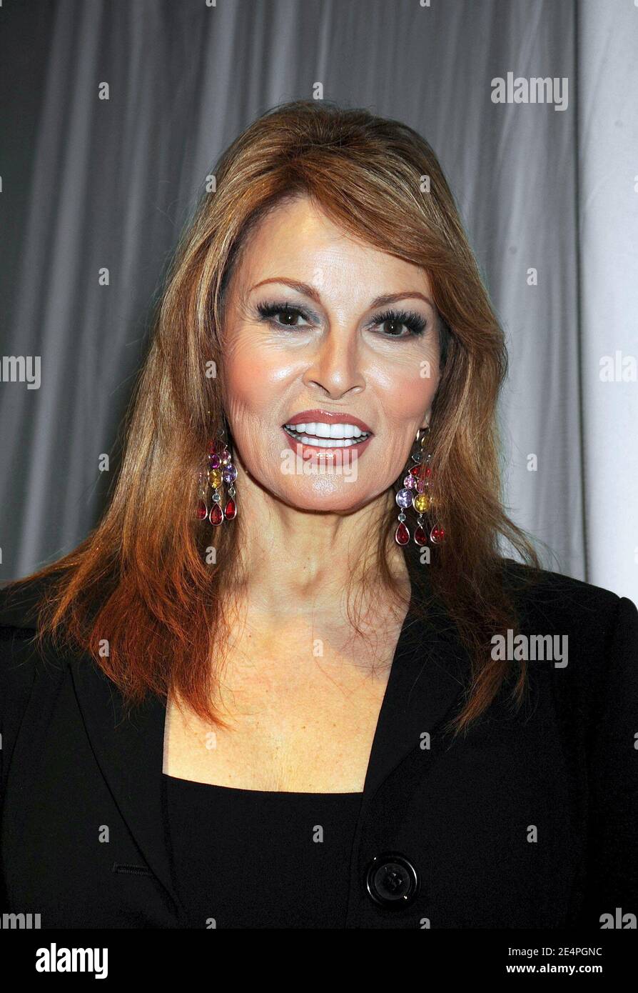 Raquel Welch backstage at the Michael Kors Fall 2008 Collection show ...