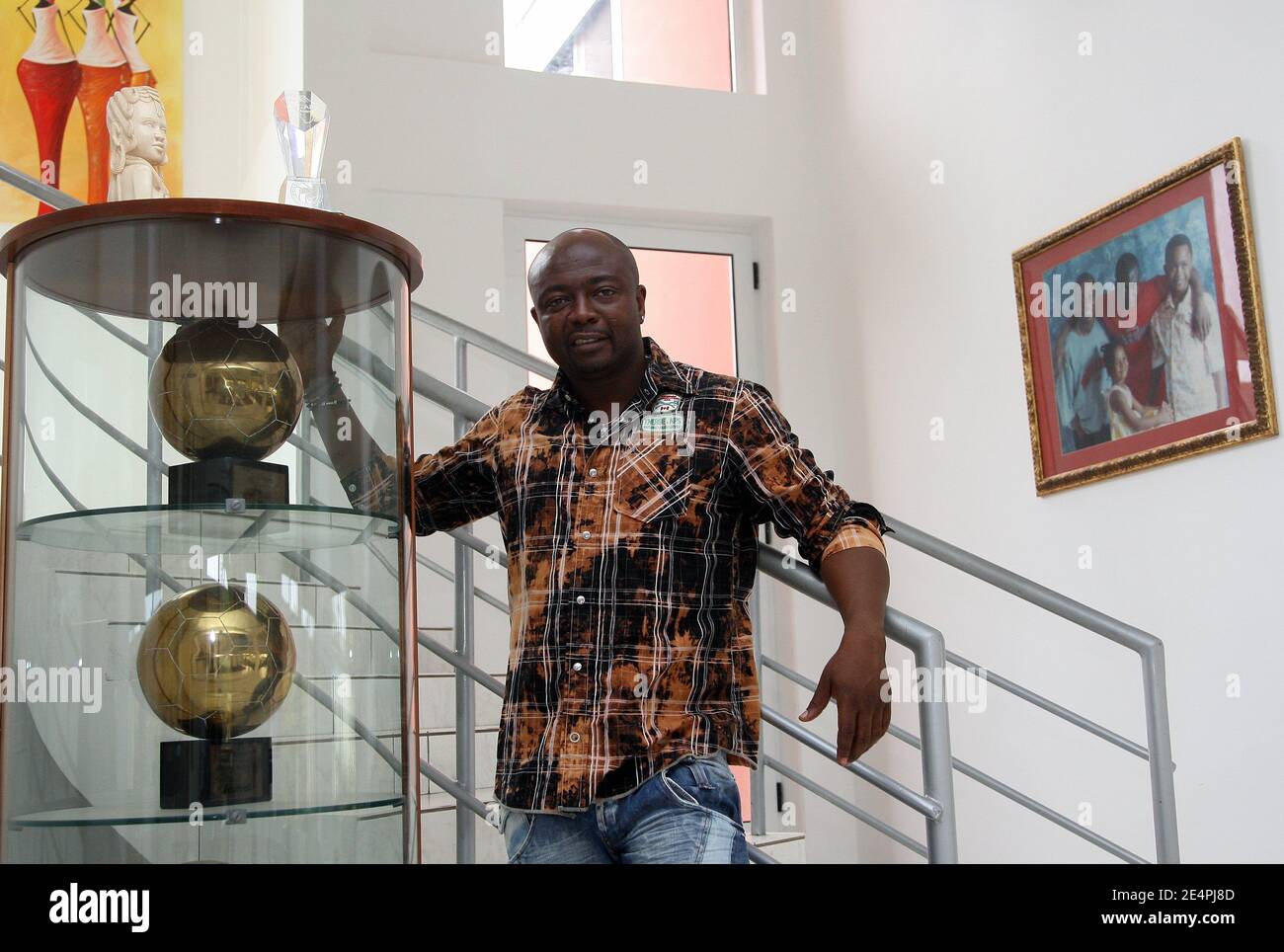 African soccer photographer hi-res stock photography and images - Alamy