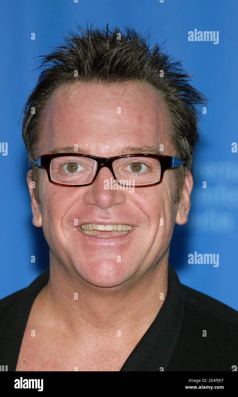Cast member Tom Arnold poses for pictures during the 'Gardens of the ...