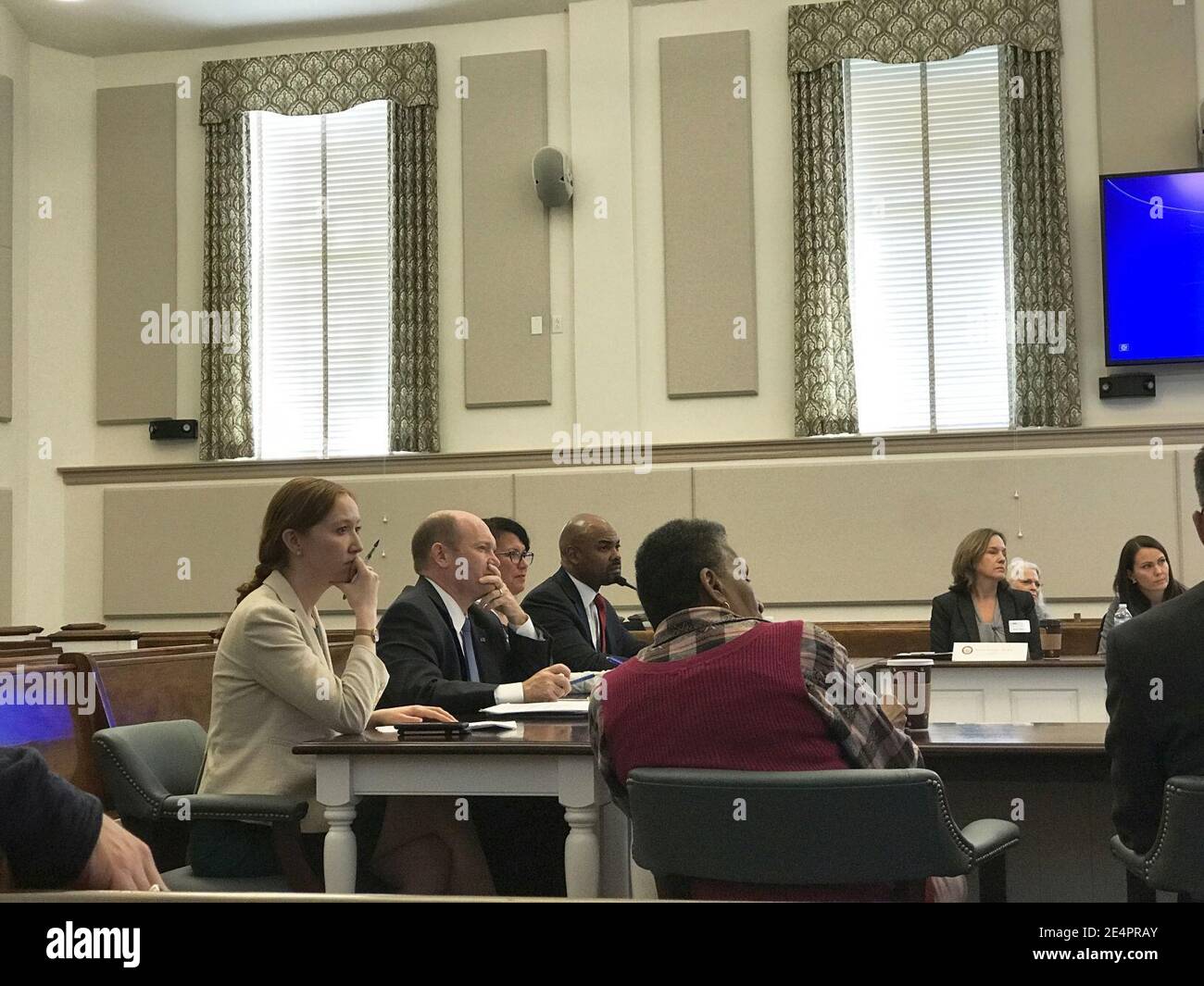 Roundtable discussion hi-res stock photography and images - Alamy