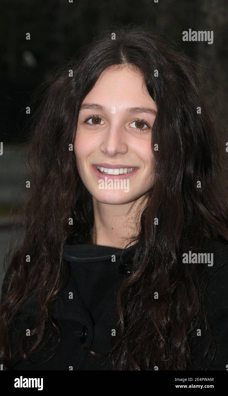 Pauline Chanteuse High Resolution Stock Photography and Images - Alamy