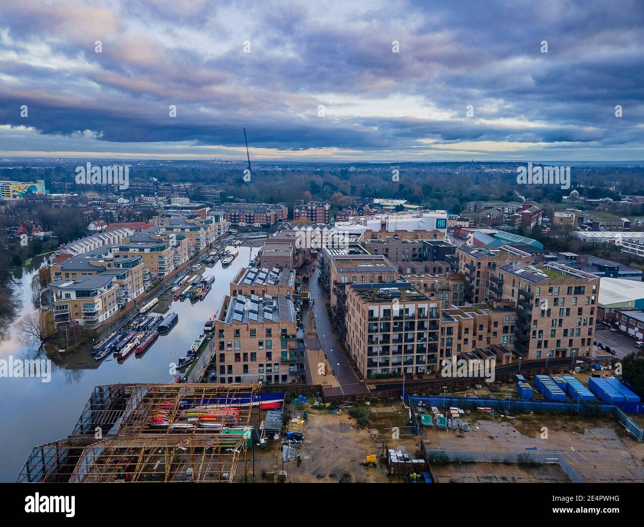 Brentford aerial hi-res stock photography and images - Alamy