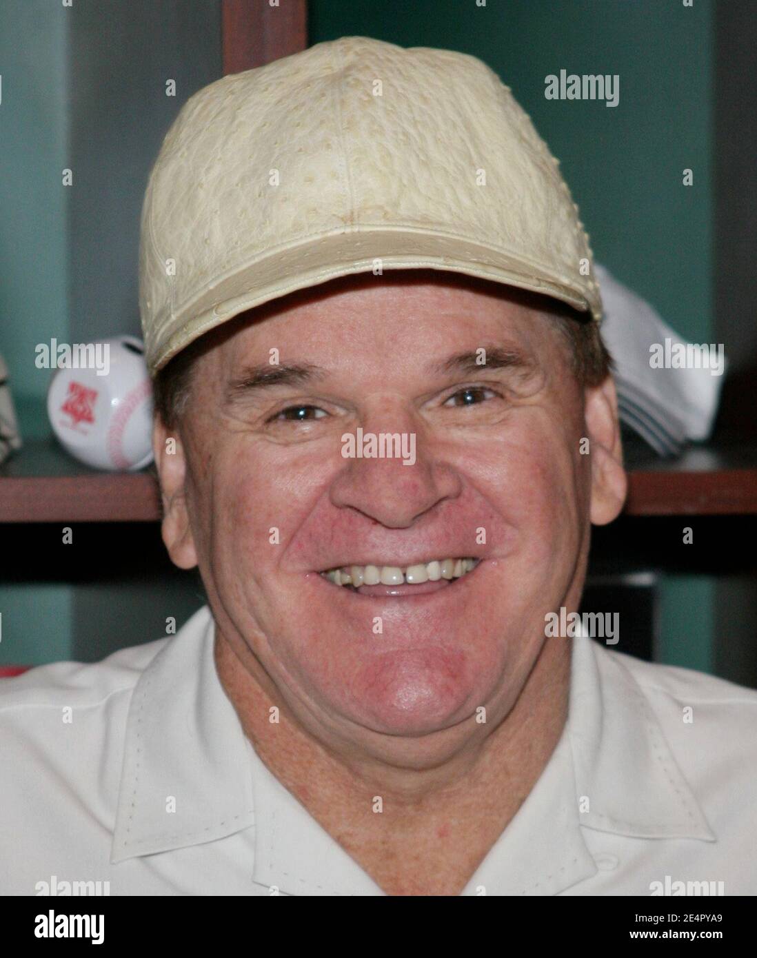 Pete rose hi-res stock photography and images - Alamy