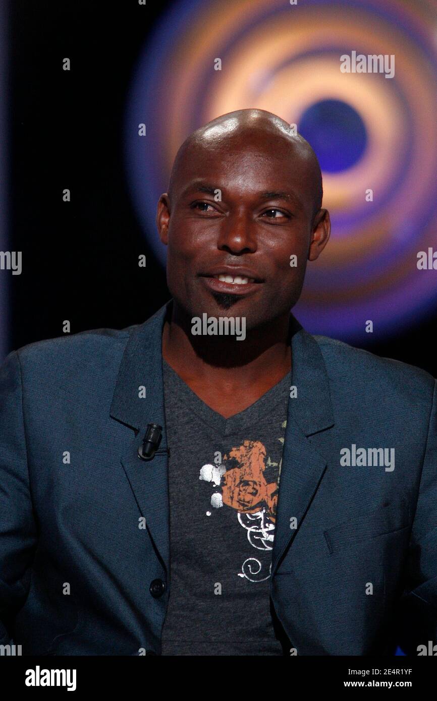 EXCLUSIVE - Jimmy Jean-Louis attends the taping of a TV show in Paris ...
