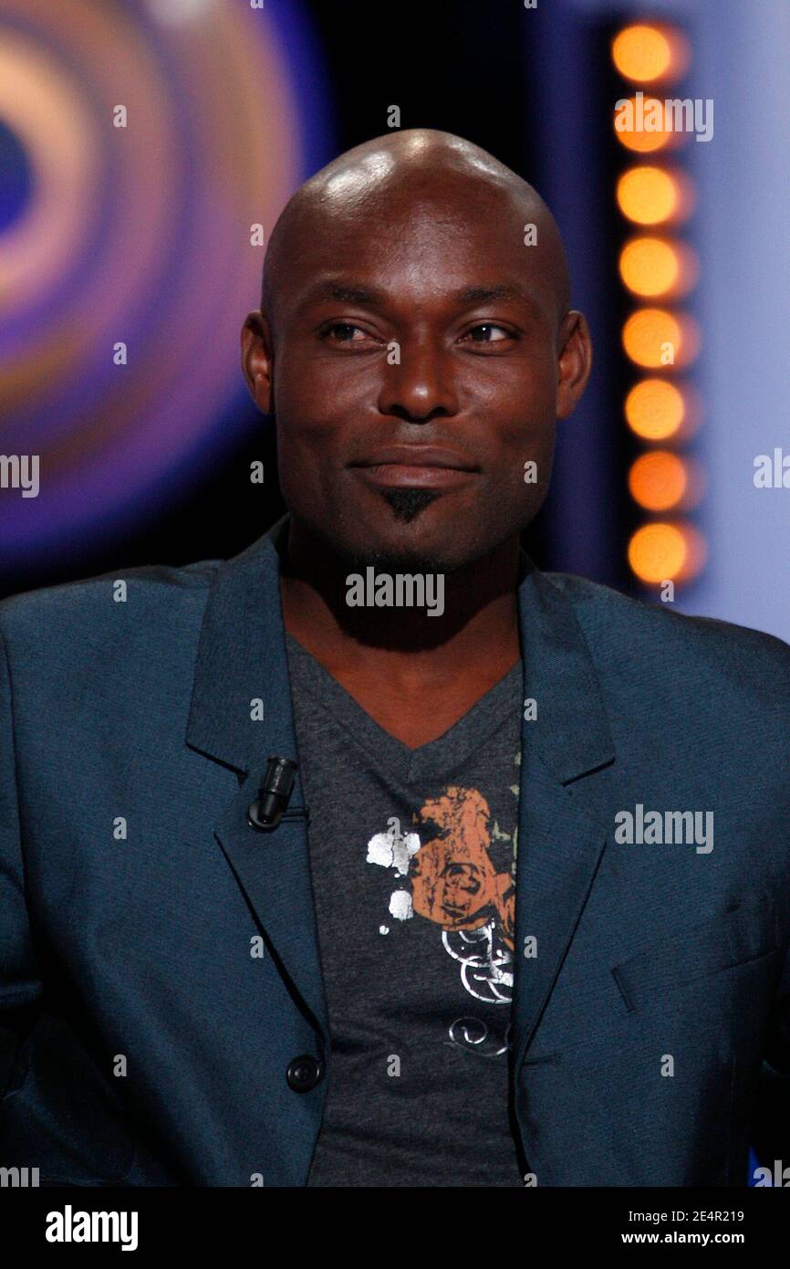 EXCLUSIVE - Jimmy Jean-Louis attends the taping of a TV show in Paris ...