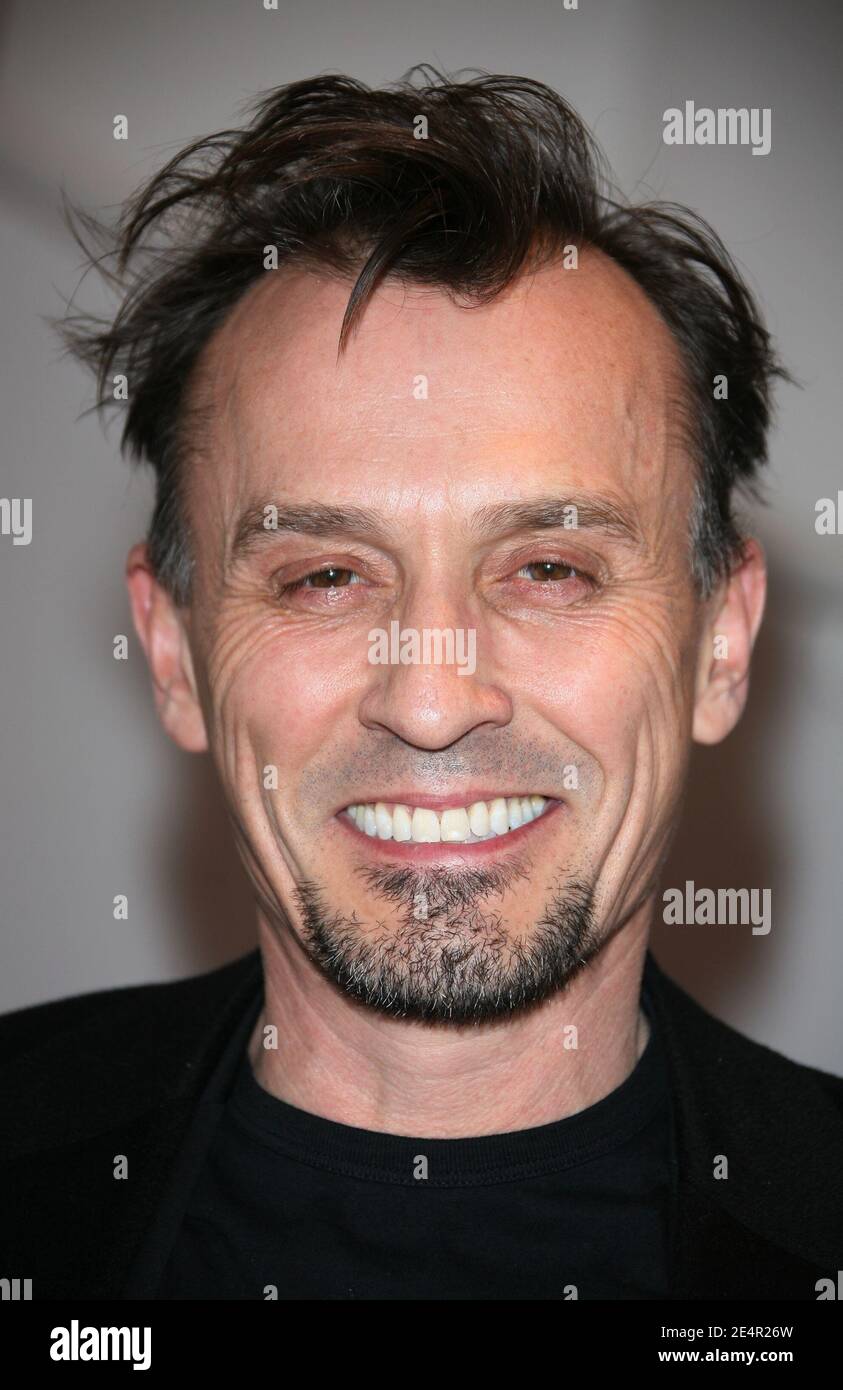 Robert Knepper