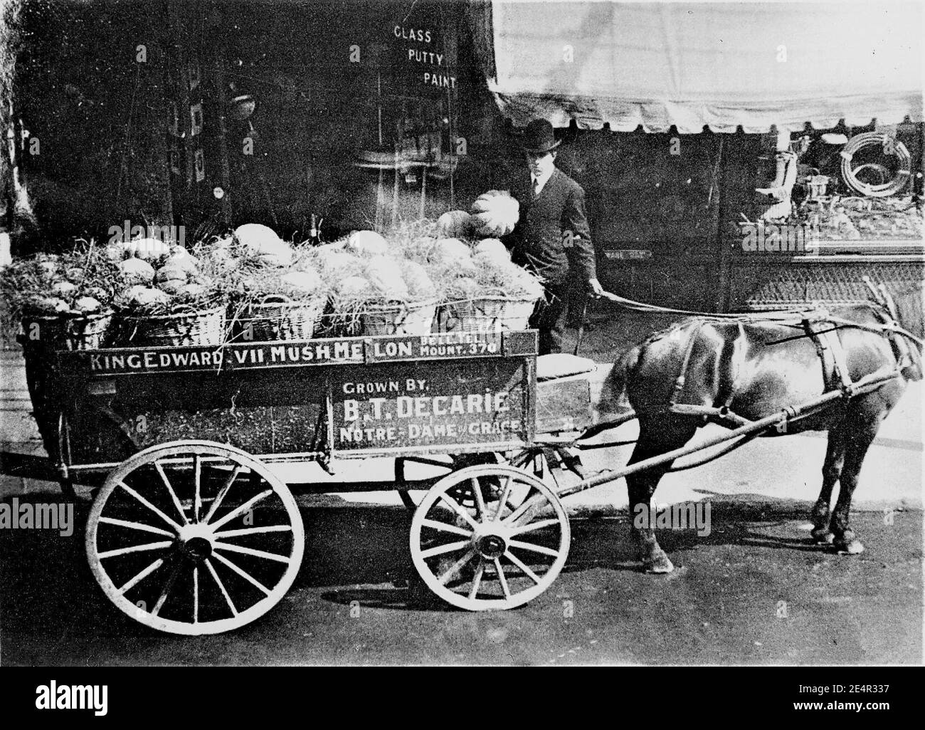 Decarie High Resolution Stock Photography and Images - Alamy