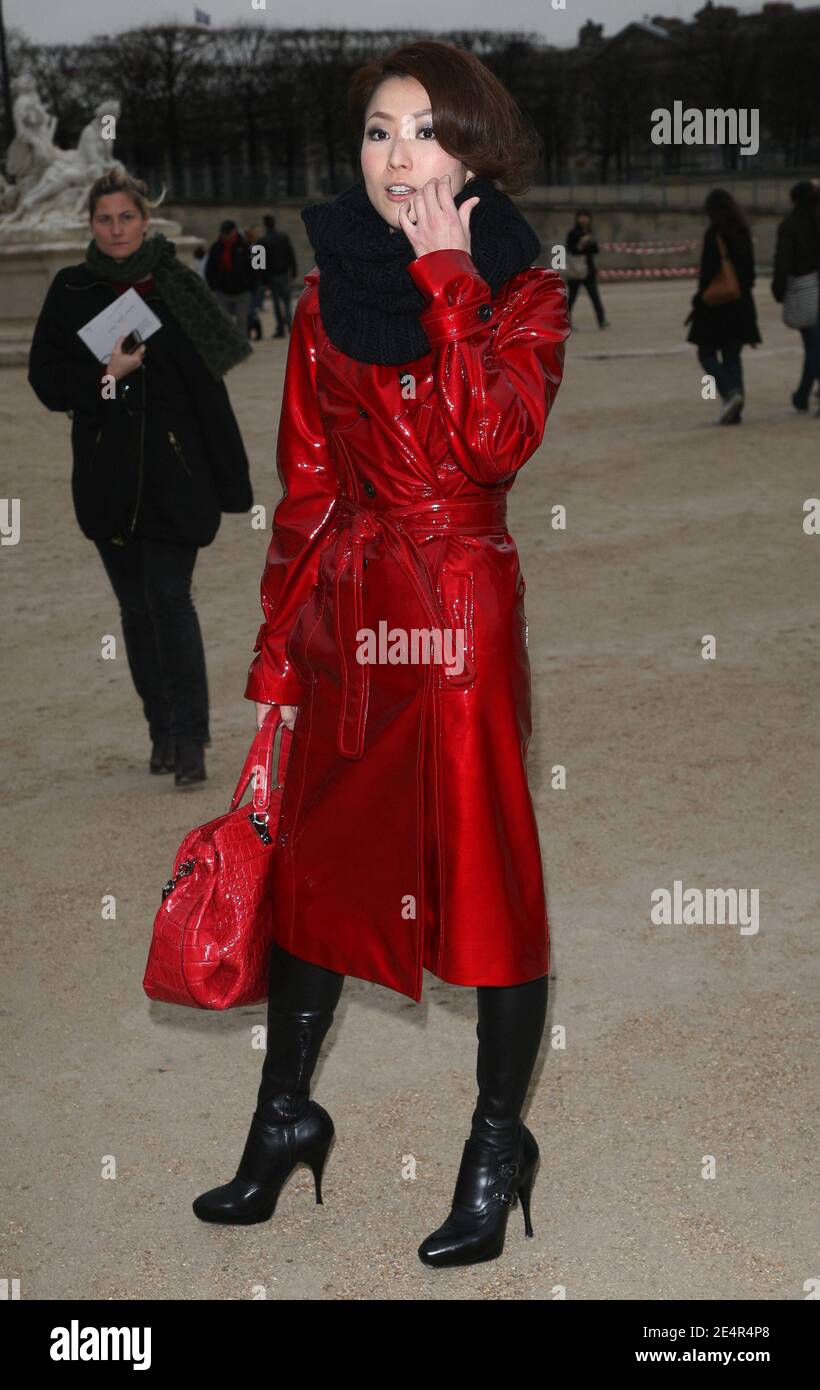 Sammi Cheng attends the Celine Fall-Winter 2008-2009 Ready-to-Wear ...