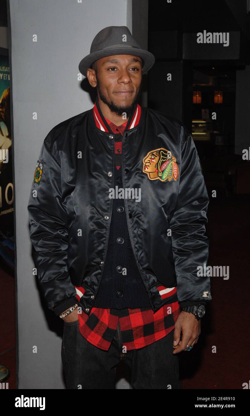 Cast member Mos Def poses for pictures during the 'Be Kind Rewind ...